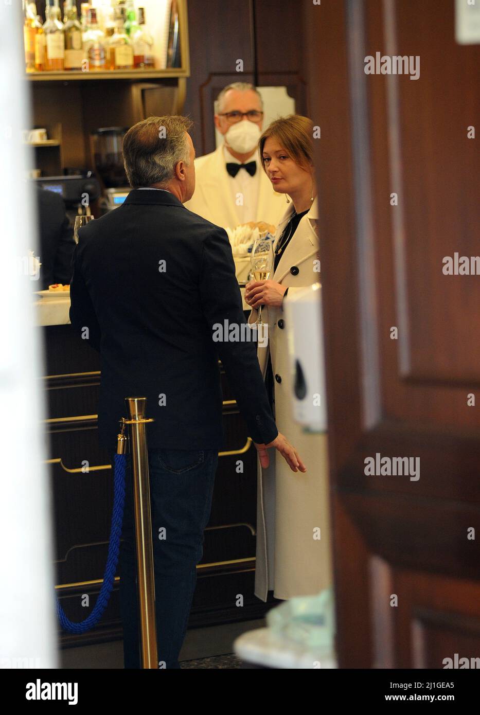 Milan, Italie. 25th mars 2022. Milan, 25-03-2022 JEAN ALESI, ancien pilote de formule 1, marié à ...