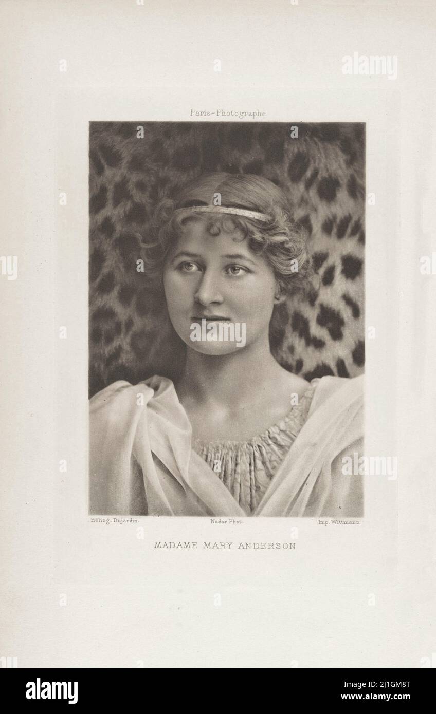 Portrait de Mary Anderson. Par Félix Nadar. Paris, France. c. 1883 - en ...