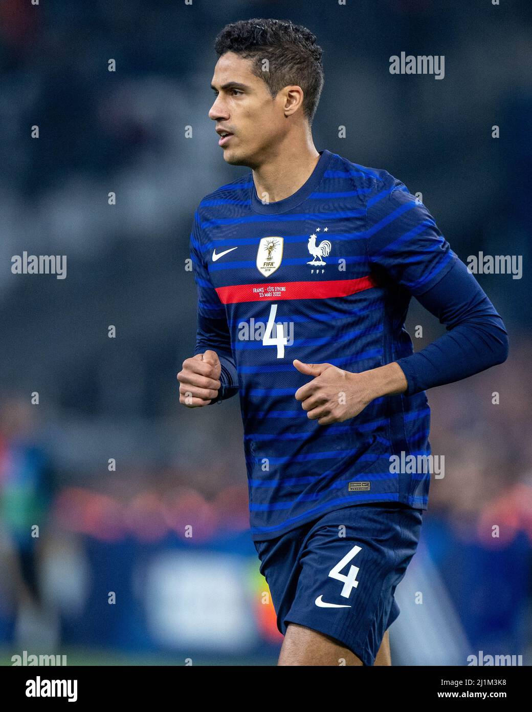 MARSEILLE, FRANCE - MARS 25 : Raphaël Varane de France lors du match ...