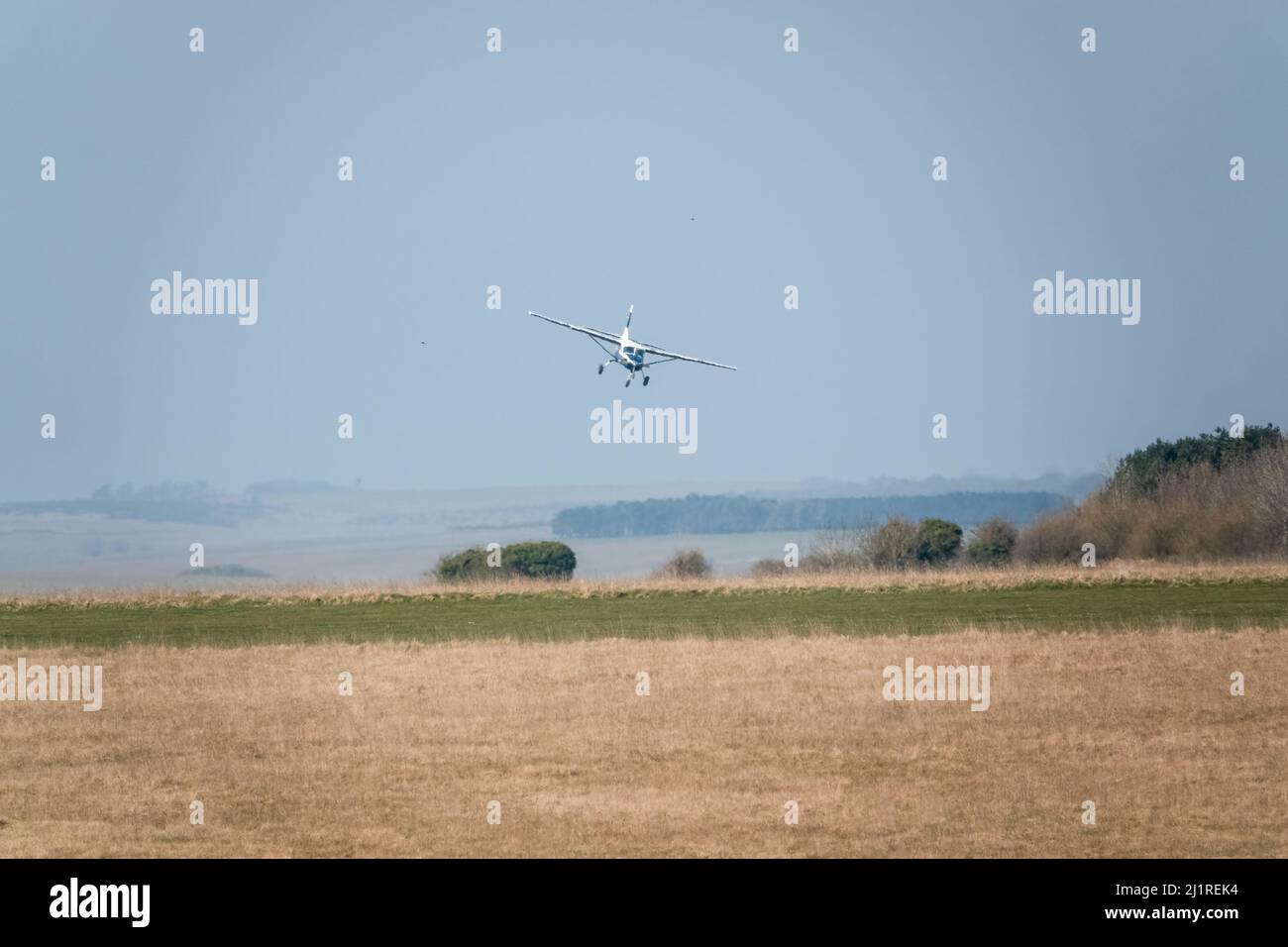 Caravane bleue et blanche Banque de photographies et d’images à haute ...