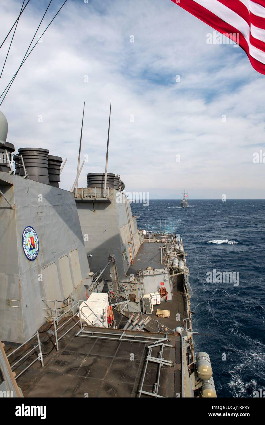 220318-N-HG846-2223 MER MÉDITERRANÉE ORIENTALE (18 mars 2022) – le ...