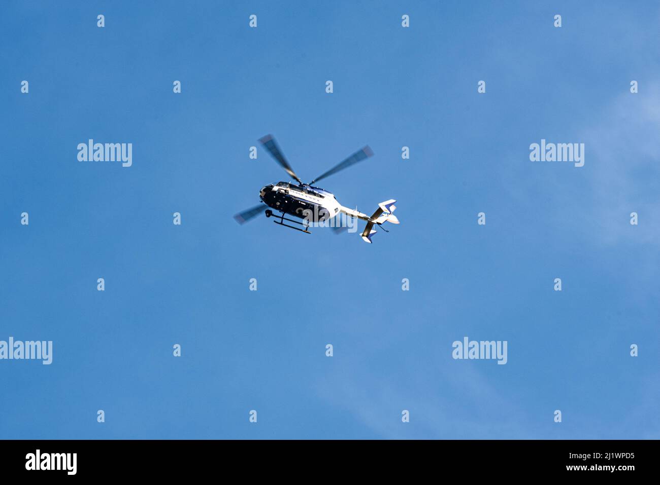 Avion de transport policier Banque de photographies et d’images à haute ...