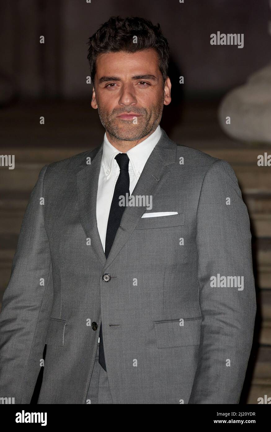 Oscar isaac chevalier de la lune Banque de photographies et d’images à ...