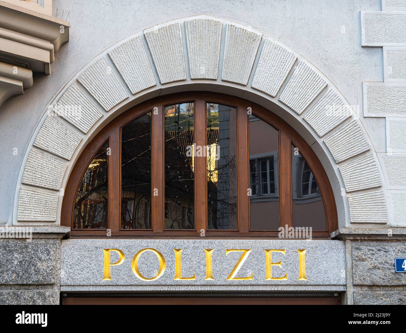 Zuger polizei Banque de photographies et d’images à haute résolution ...