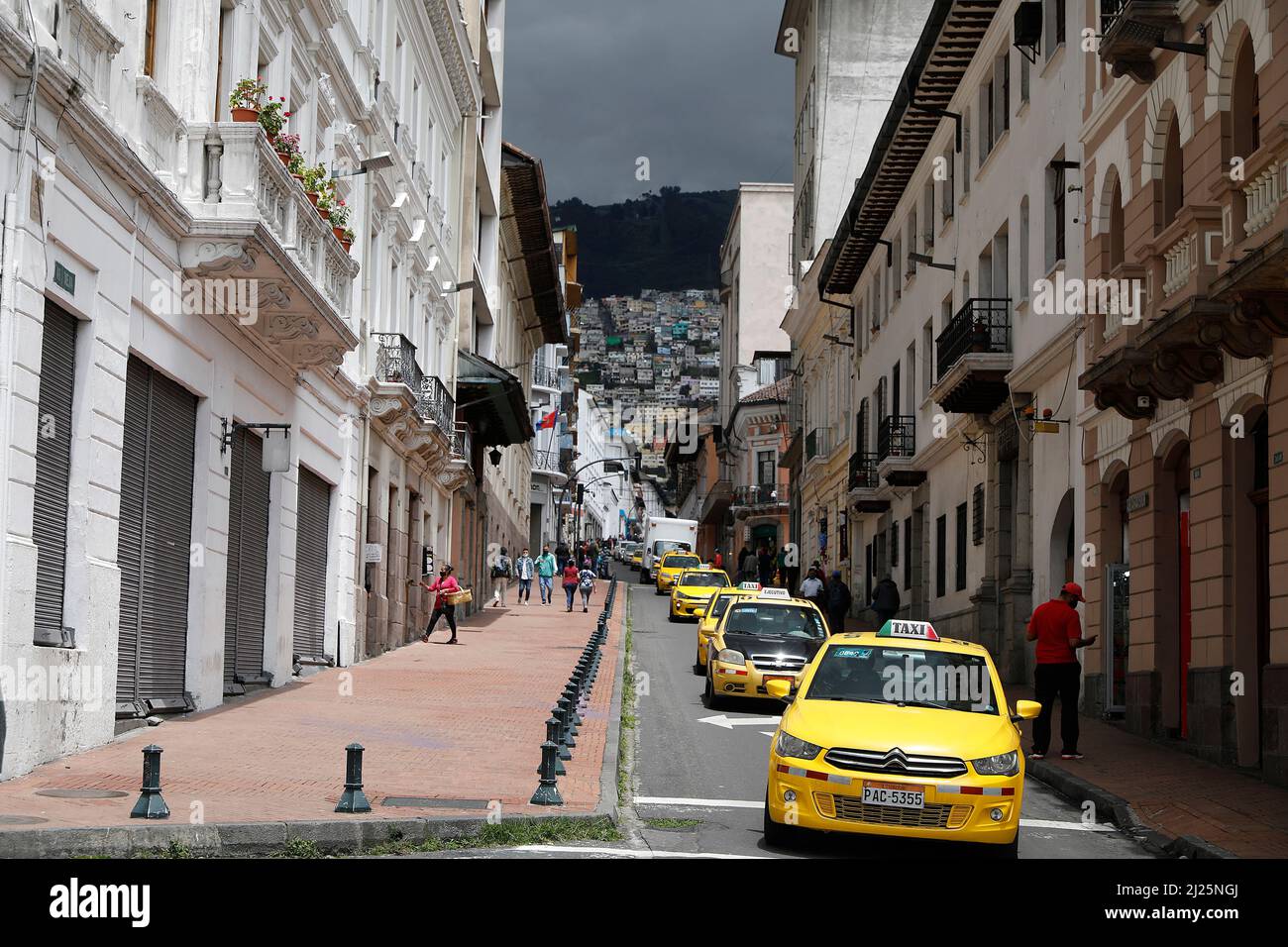 Quito taxi Banque de photographies et d’images à haute résolution - Alamy