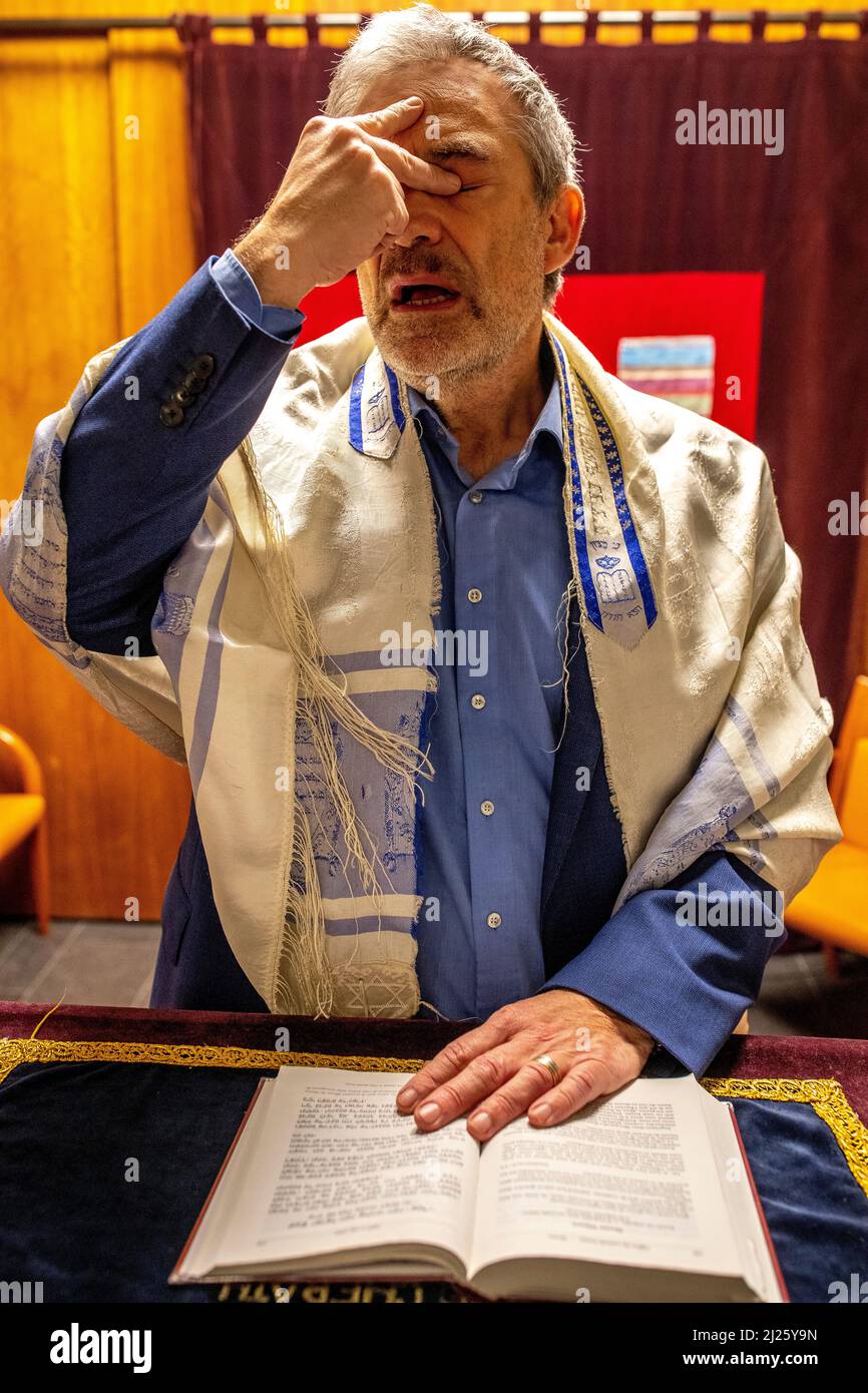 Geste de prière shema israël Banque de photographies et d’images à ...