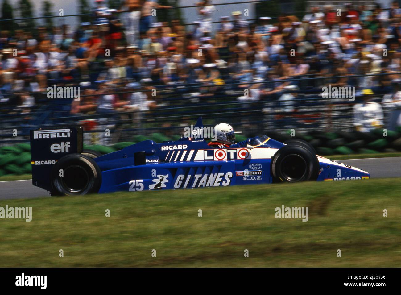 Ligier renault Banque de photographies et d’images à haute résolution ...