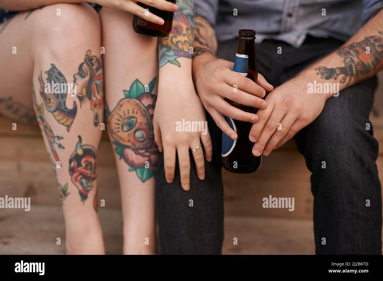 Les tatouages sont une autre forme de langage corporel. Prise de vue ... Les tatouages sont une autre forme de langage corporel. Prise de vue ...