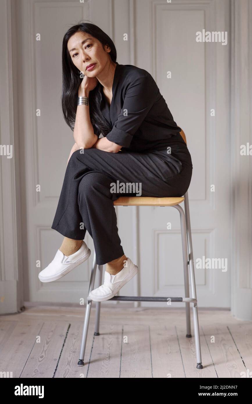 Katie kitamura Banque de photographies et d’images à haute résolution ...