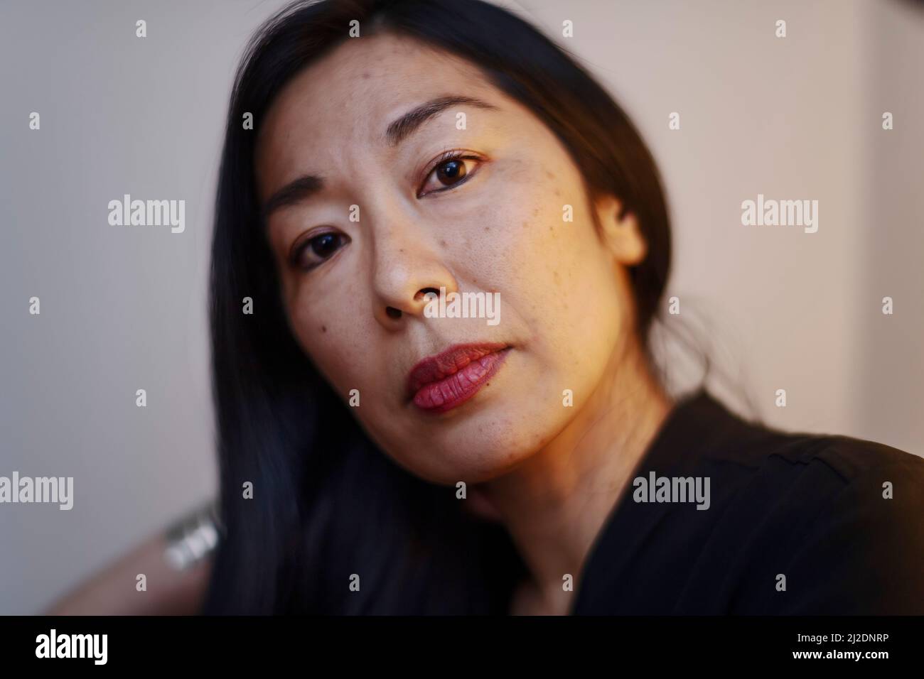 Katie kitamura Banque de photographies et d’images à haute résolution ...