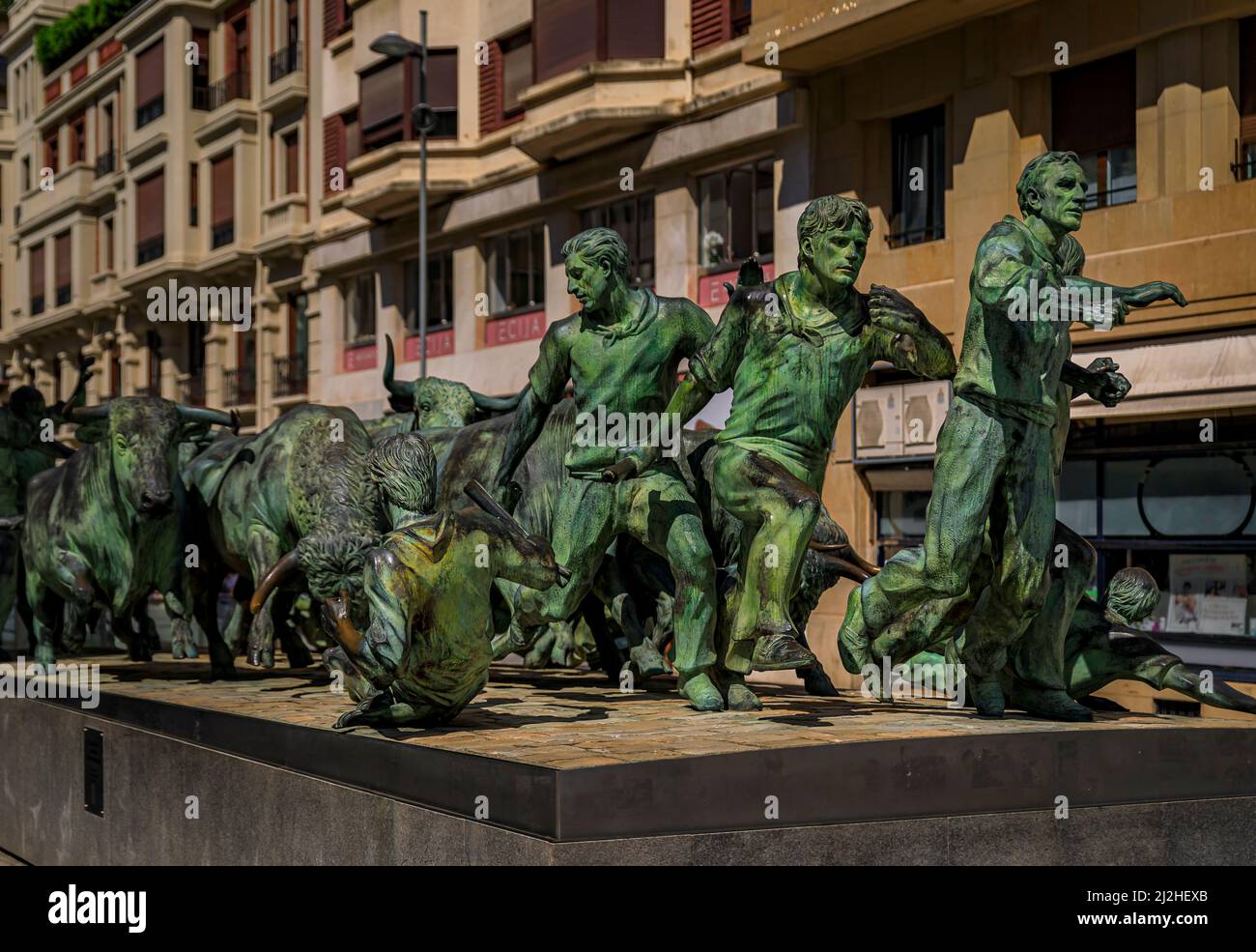 Pampelune, Espagne - 22 juin 2021: Encierro, 1994 monument dédié à la ...