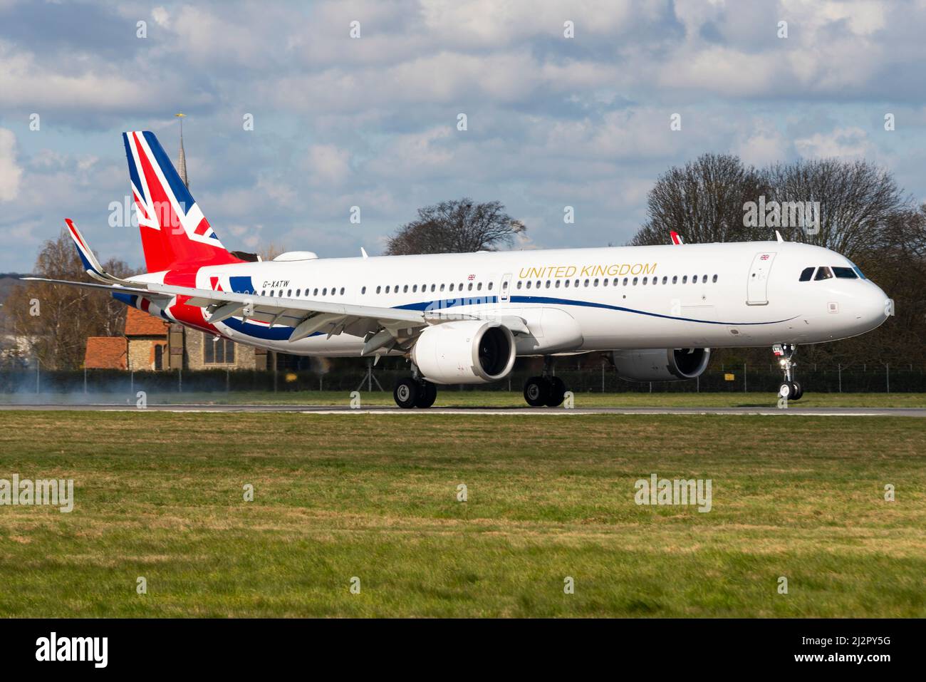 RAF Airbus A321neo G-XATW dans le patriotisme Global Britain Union ...