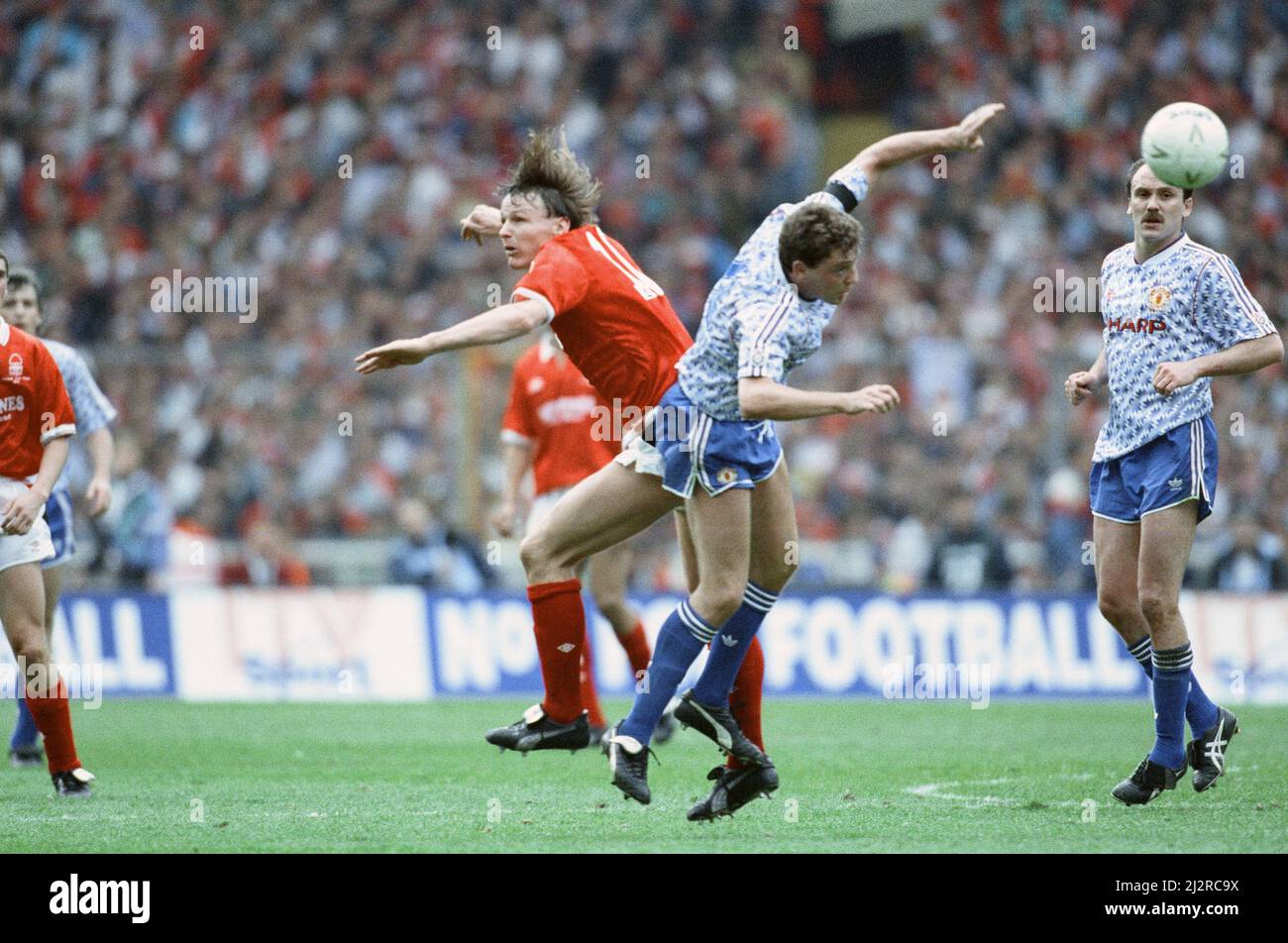 Finale de la coupe rumbelows Banque de photographies et d’images à ...