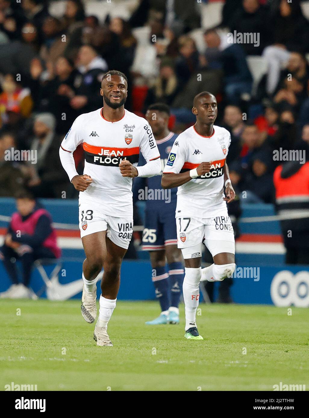 TEREM MOFFI du FC LORIENT célèbre après avoir été marquant lors du ...