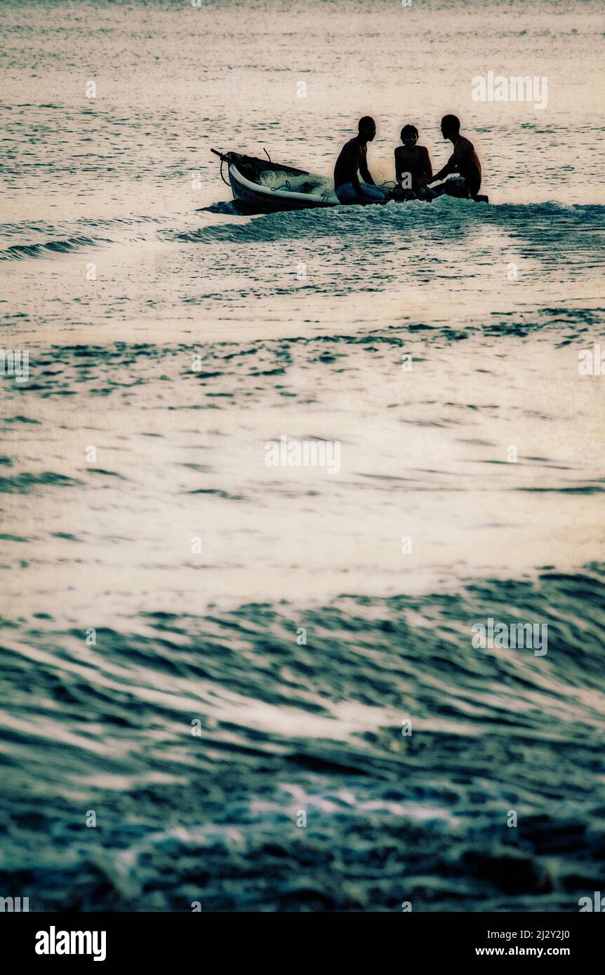 Jeunes pêcheurs Banque de photographies et d’images à haute résolution ...