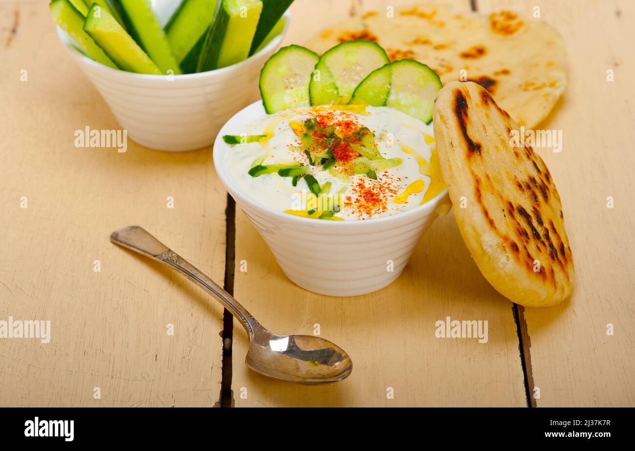 Arab salad Banque de photographies et d’images à haute résolution - Alamy