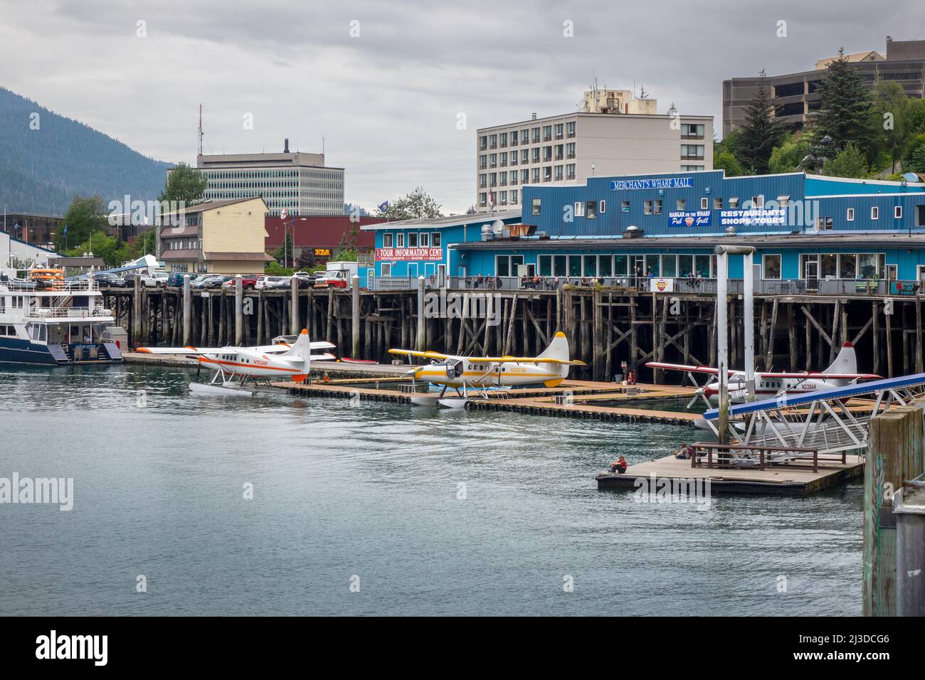 Le front de mer de Juneau Alaska avec de Havilland Canada DHC-3 Otter ...