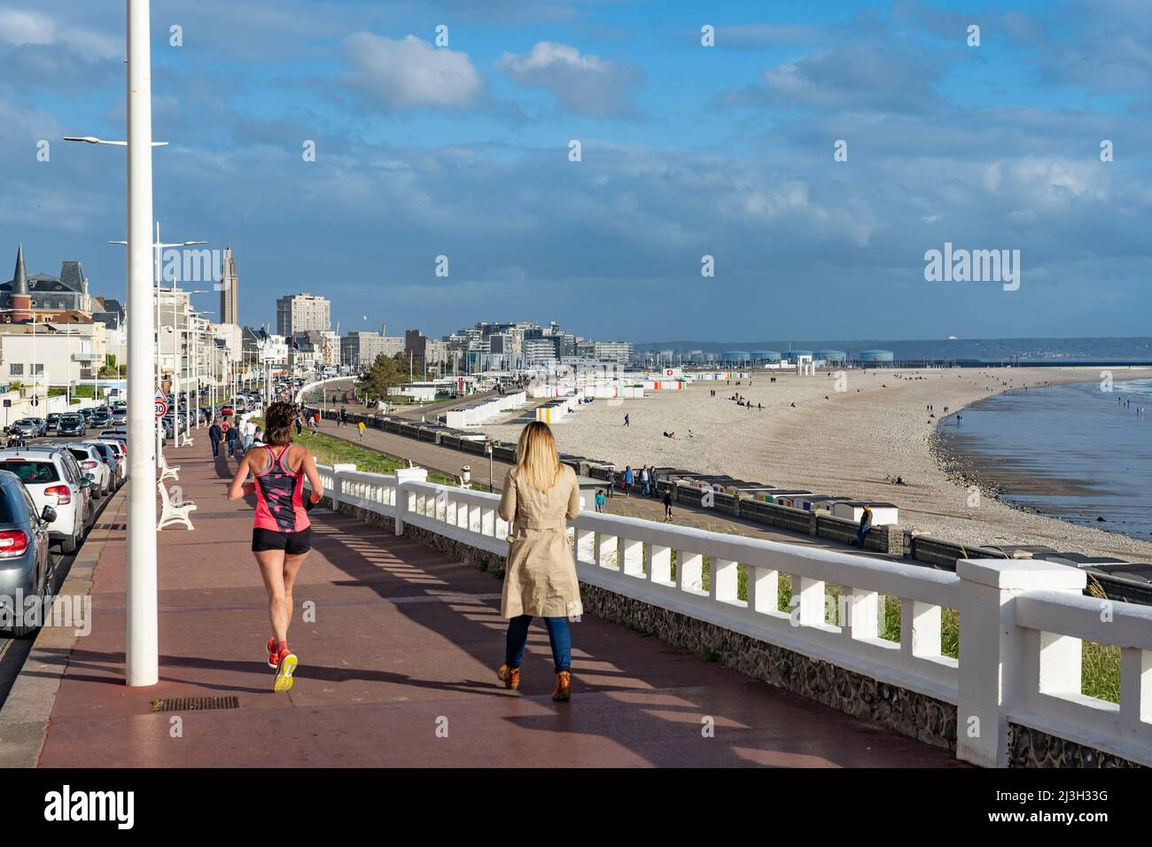 Promenade bord de mer le havre Banque de photographies et d’images à haute résolution - Alamy