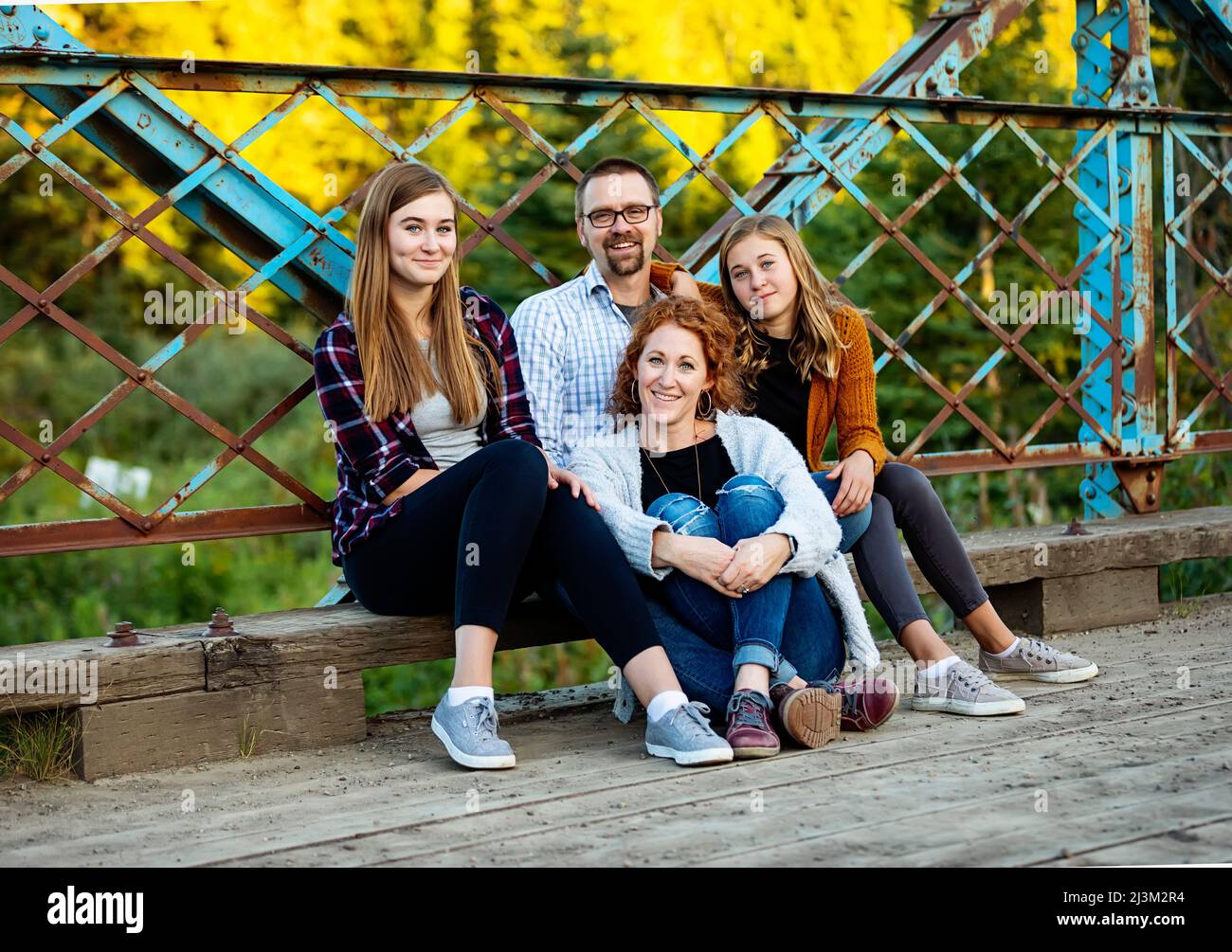 Un Pere Une Mere Et Deux Filles Banque De Photographies Et Dimages à