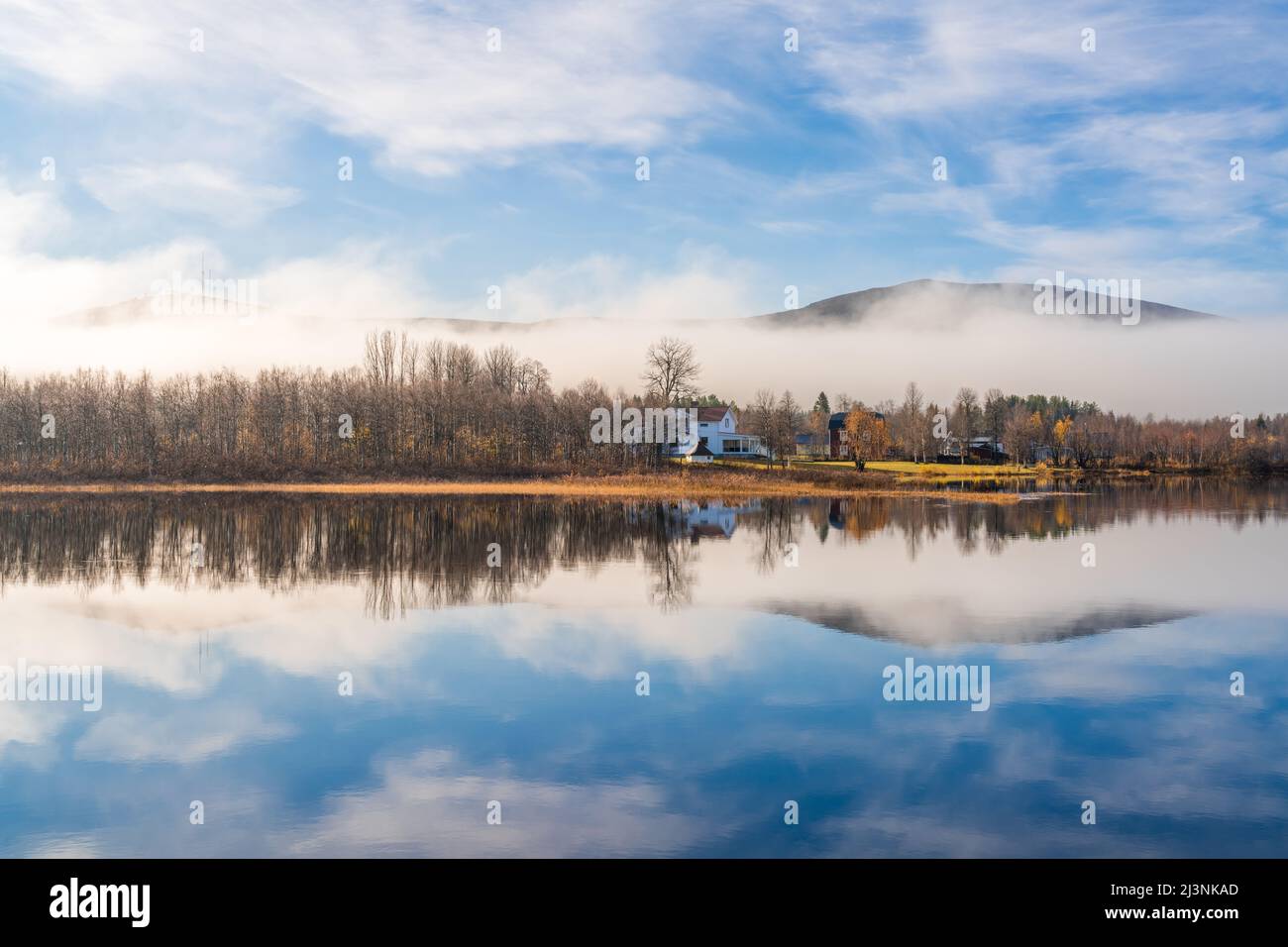 Rivière wassara Banque de photographies et d’images à haute résolution ...