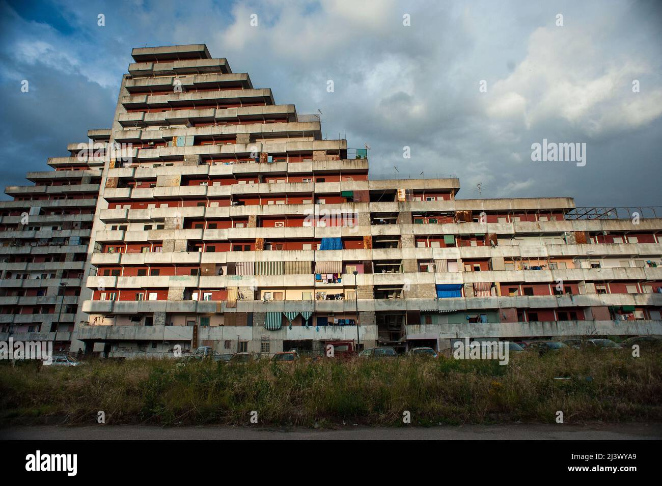 Scampia architecture Banque de photographies et d’images à haute ...