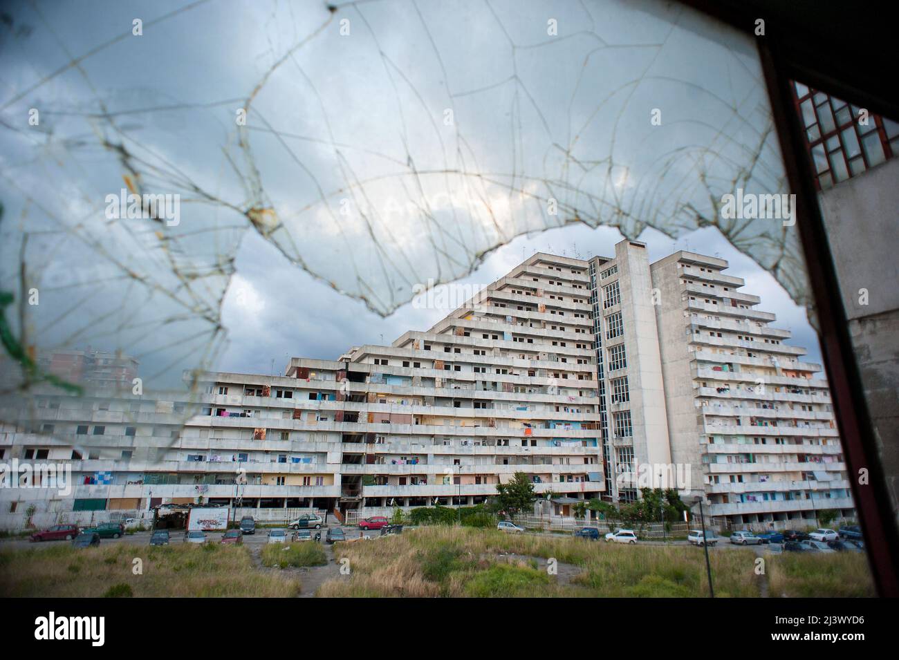 Scampia architecture Banque de photographies et d’images à haute ...