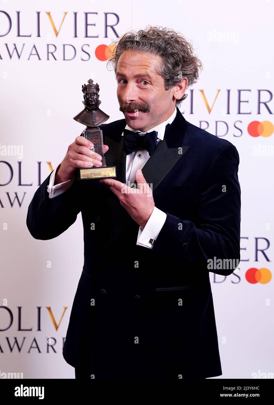 Elliot Levey dans la salle de presse après avoir remporté le meilleur ...