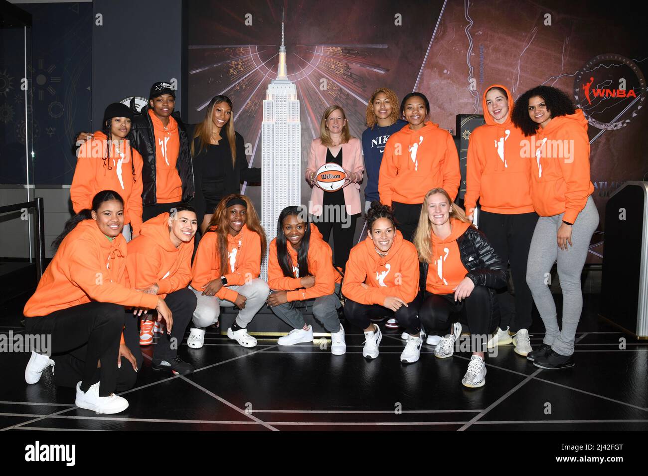 New York, États-Unis. 11th avril 2022. Kathy Engelbert, commissaire de ...