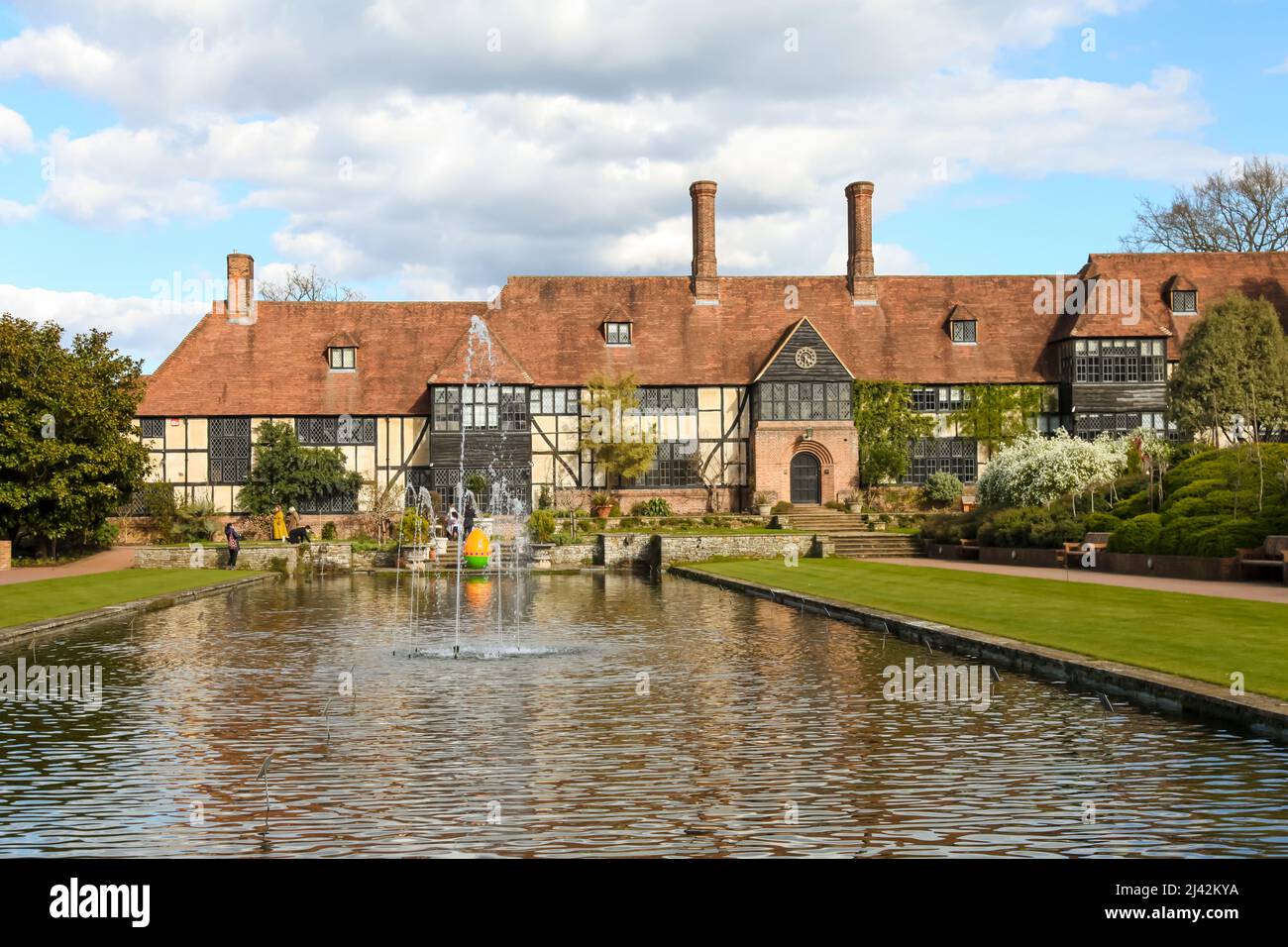 Le laboratoire vu depuis le pavillon de RHS Garden Wisley, Surrey ...