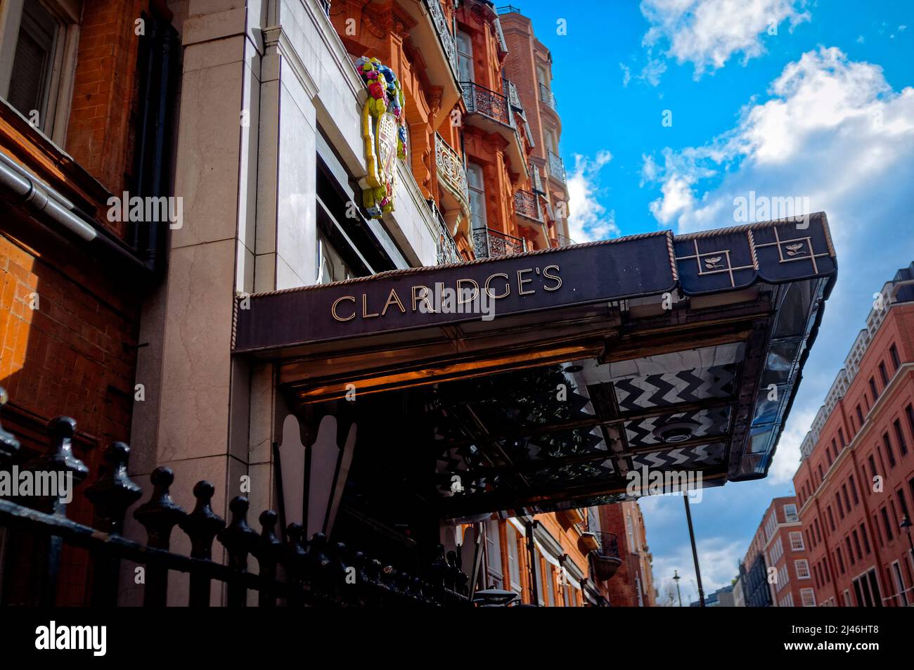 Mayfair claridges hotel bâtiment historique de luxe 5 étoiles Banque de ...