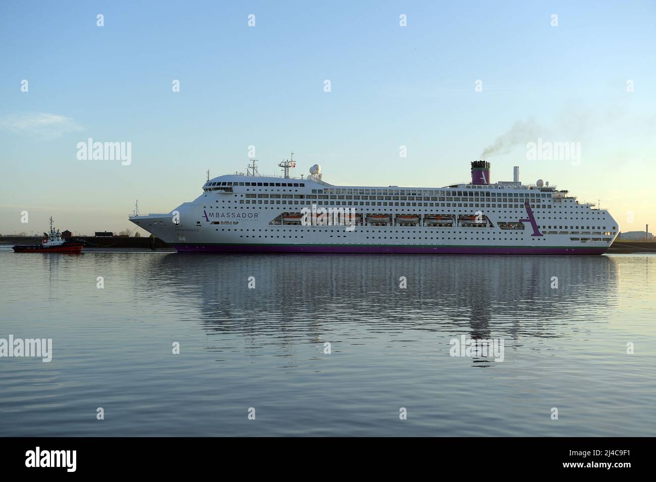 Purfleet thames terminal Banque de photographies et d’images à haute ...