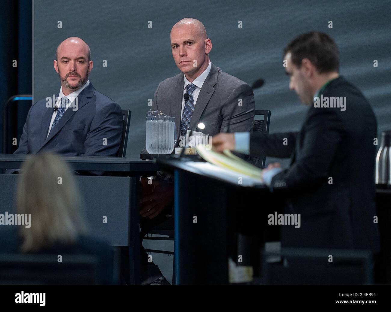 Const. De la GRC Craig Hubley, à gauche, et Const. Ben MacLeod est ...