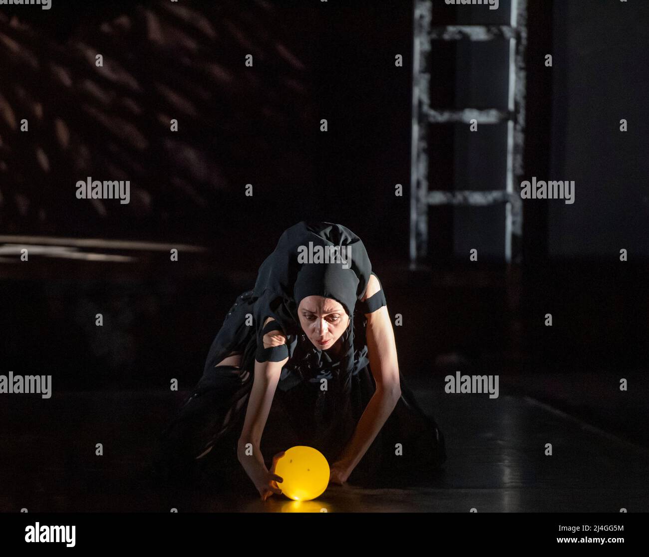 Sadler’s Wells, Londres, Royaume-Uni. 15 avril 2022. BalletLORENT ...