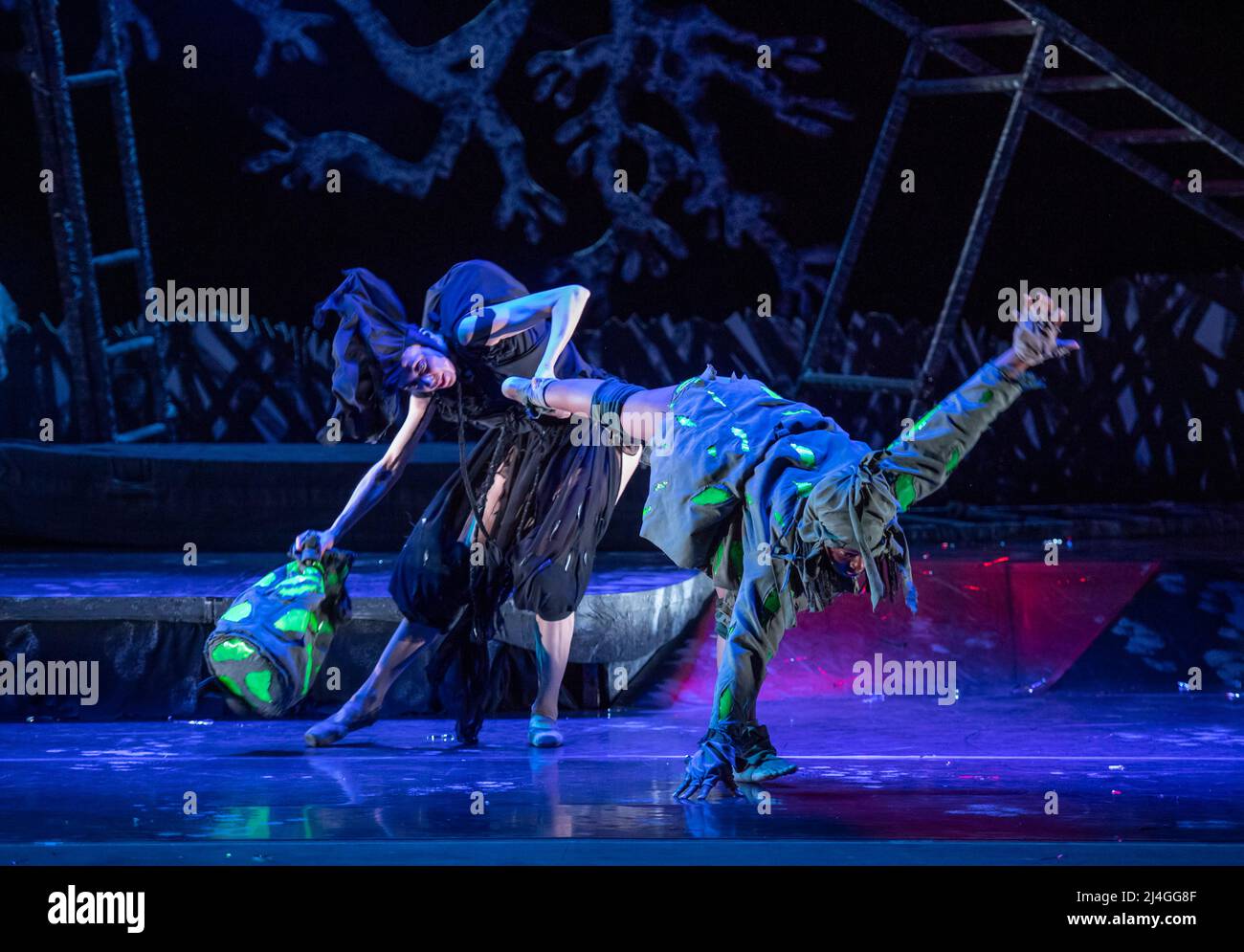 Sadler’s Wells, Londres, Royaume-Uni. 15 avril 2022. BalletLORENT ...