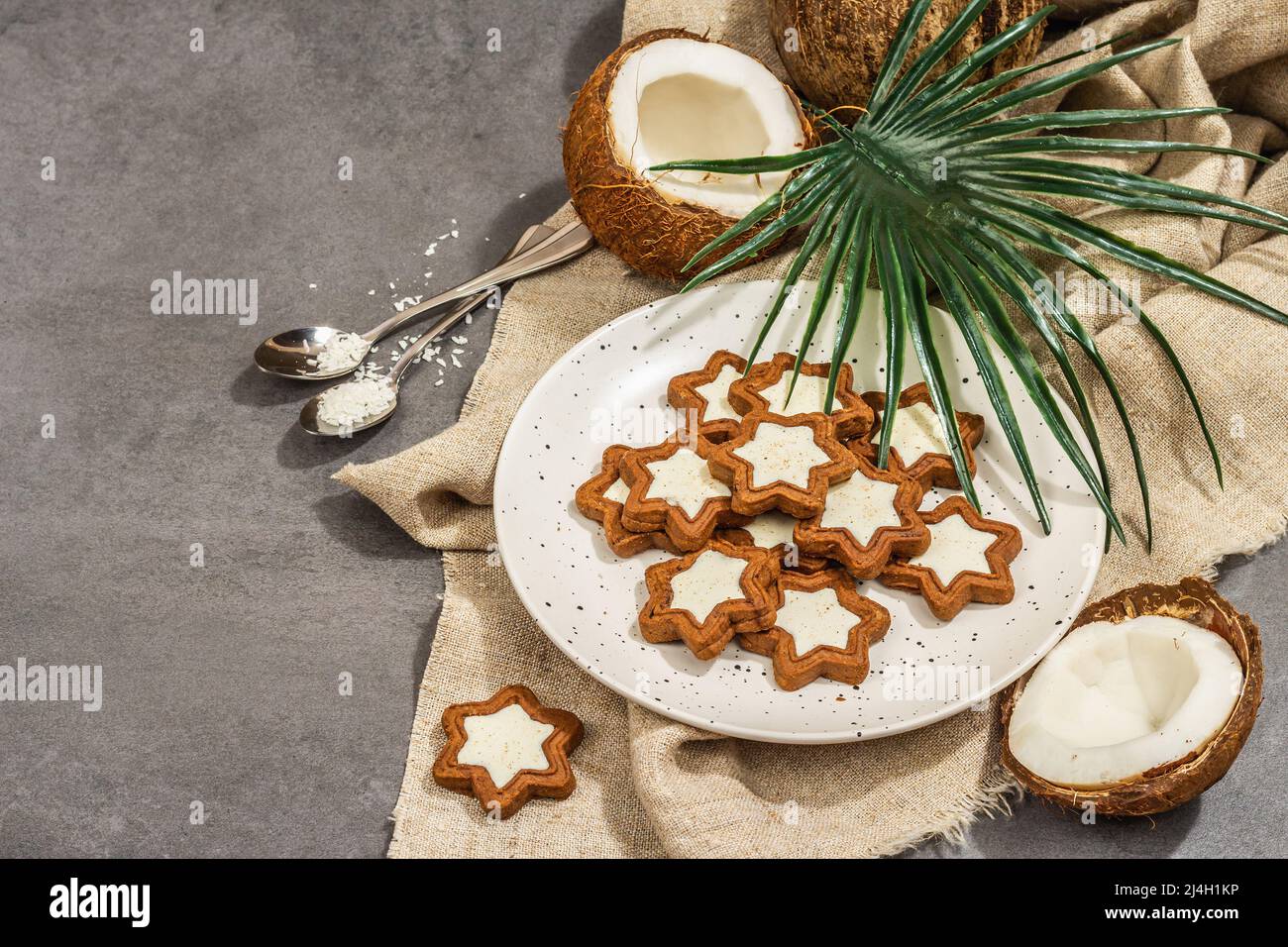 Biscuits à la noix de coco sans gluten et sans lactose. Pâtisseries ...