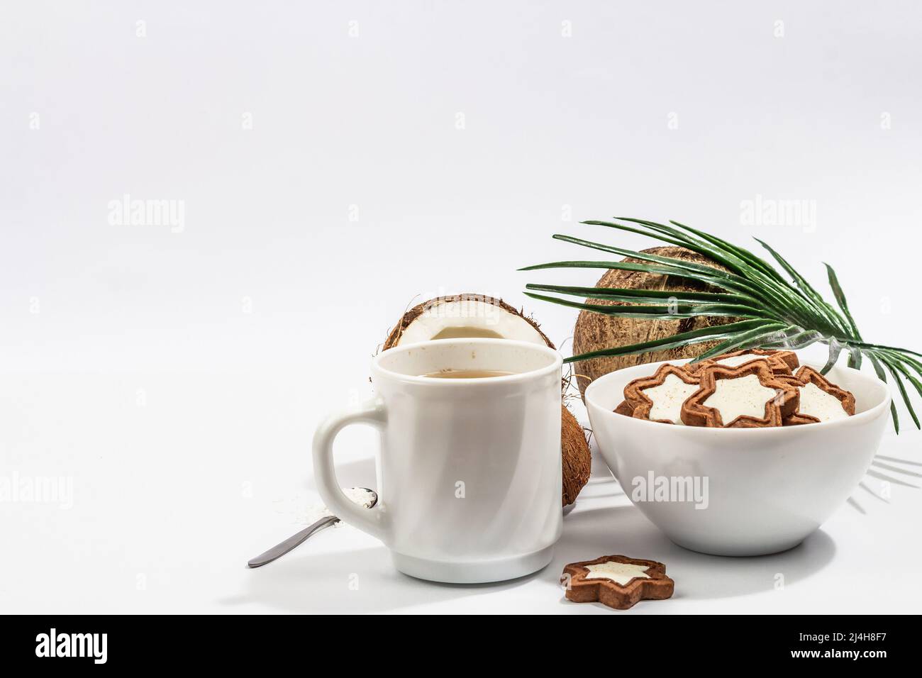 Biscuits à la noix de coco sans gluten et sans lactose. Pâtisseries ...