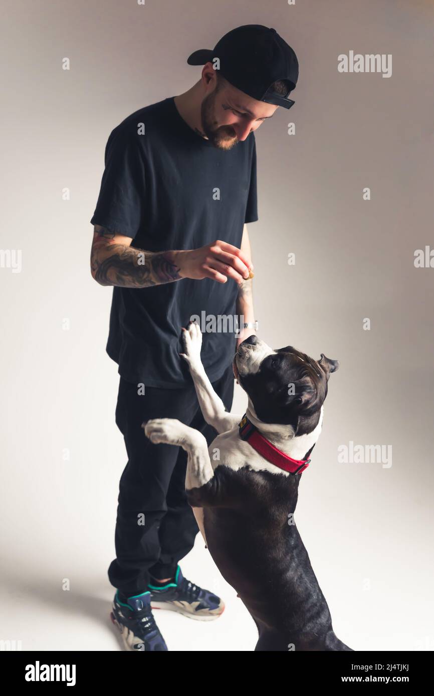 Animal human relationship Banque de photographies et d’images à haute ...