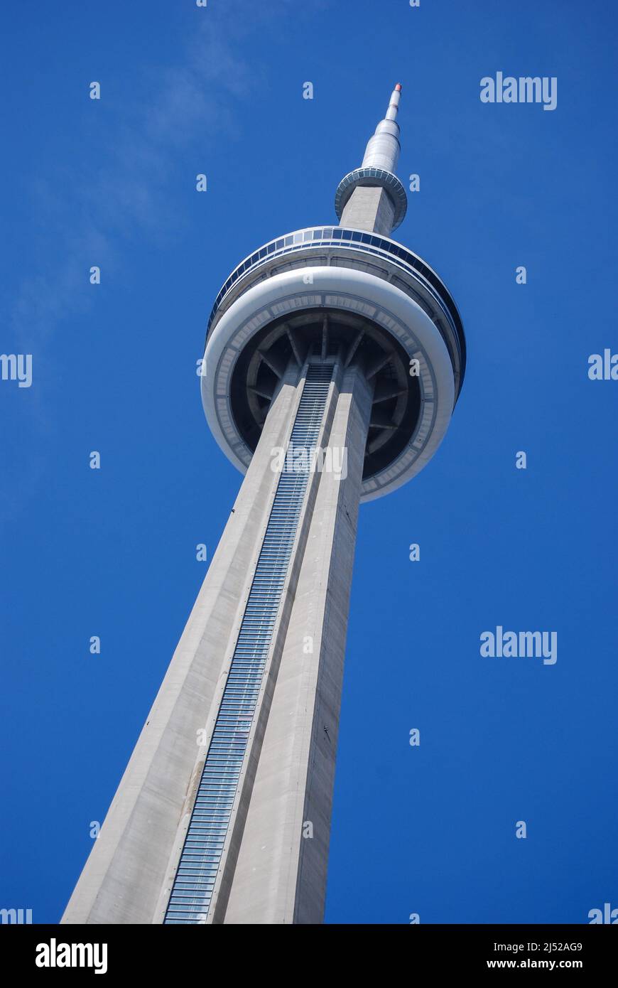 Toronto cn tower observation deck Banque de photographies et d’images à ...