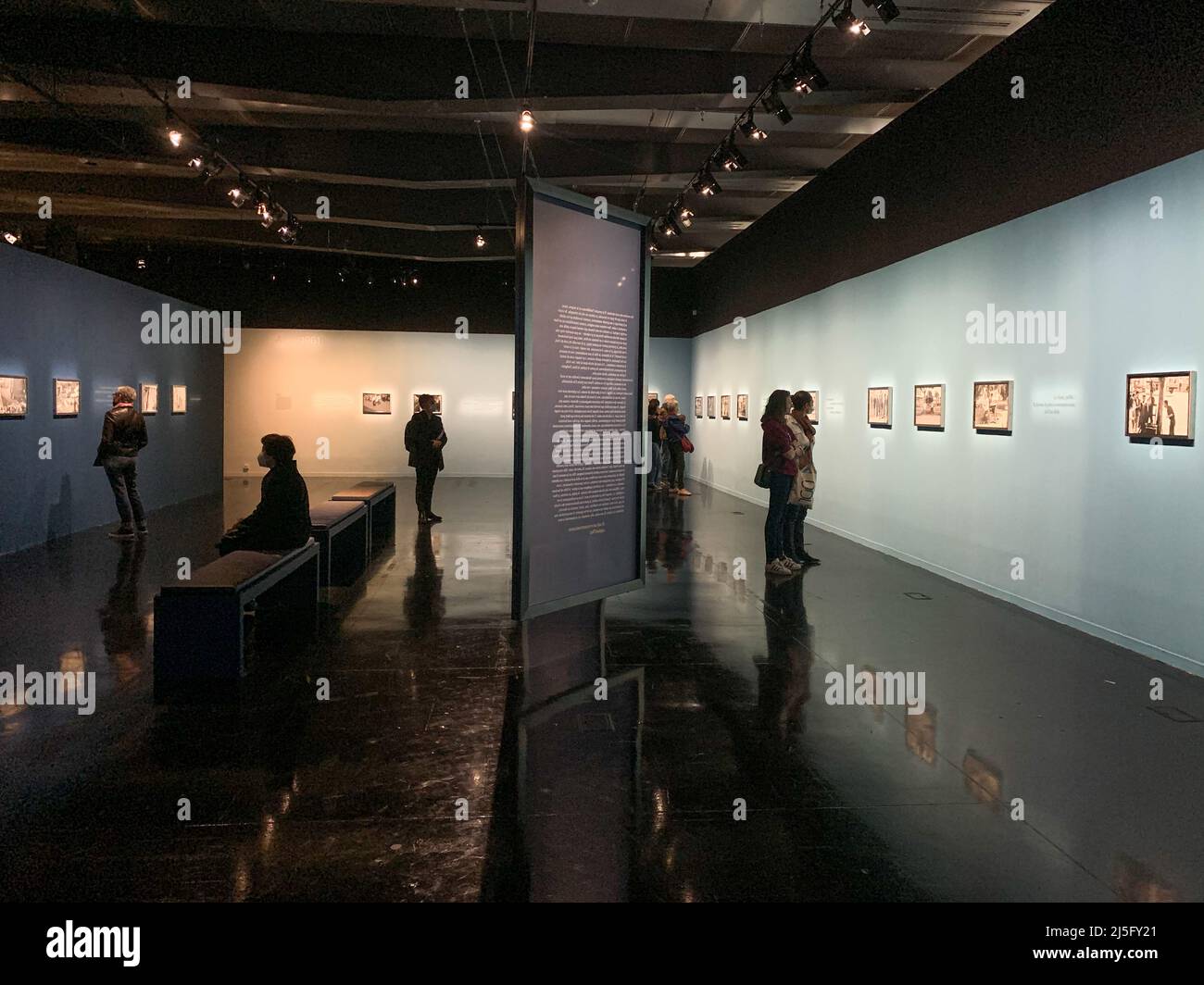 'Marche œil dans ma main. Algérie 1961-2019', une exposition ...