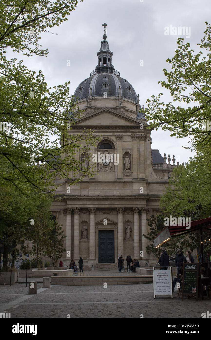 Paris, France : la Chapelle de la Sorbonne (Chapelle de Sainte Ursule ...