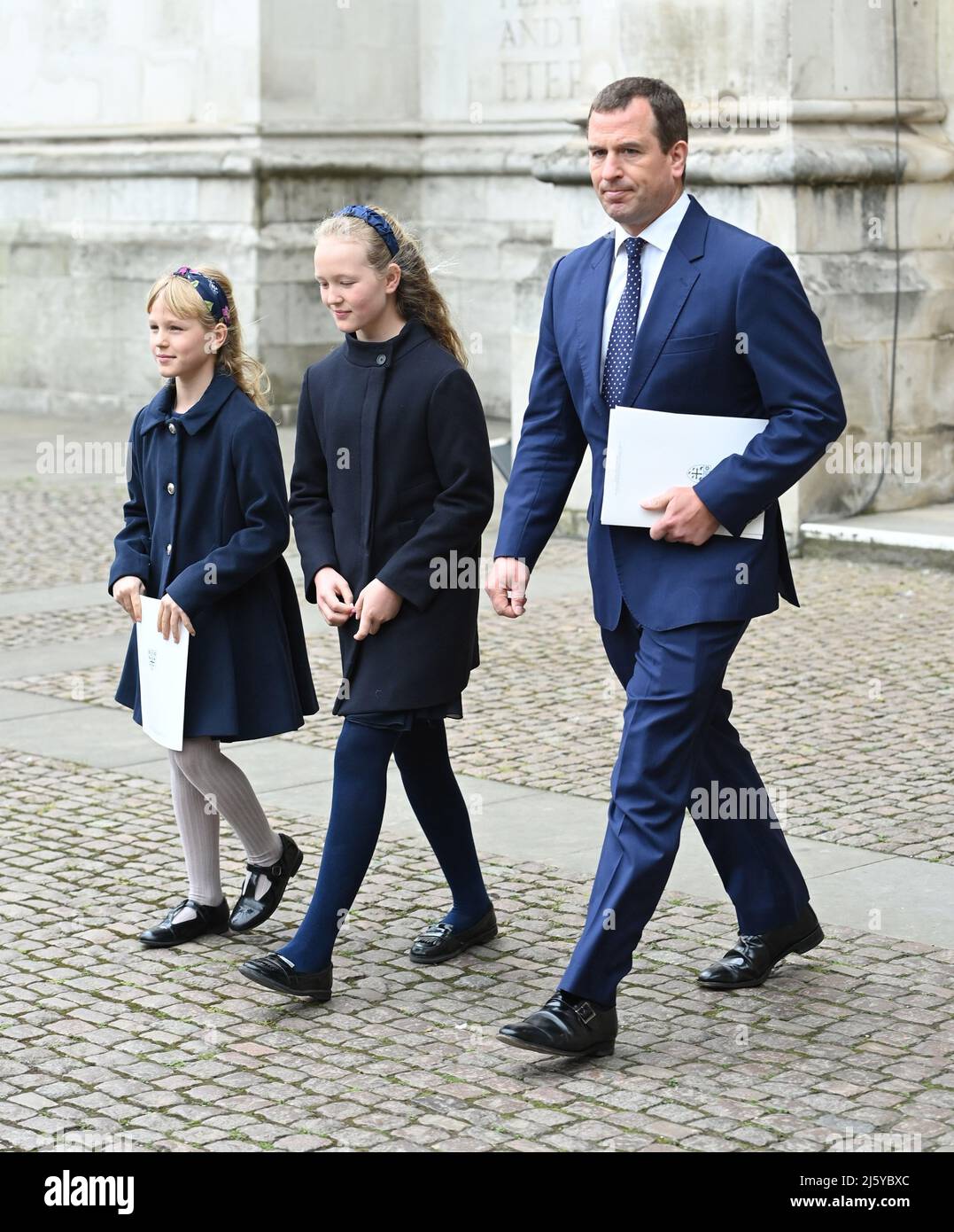 Savannah phillips and isla phillips Banque de photographies et d’images ...