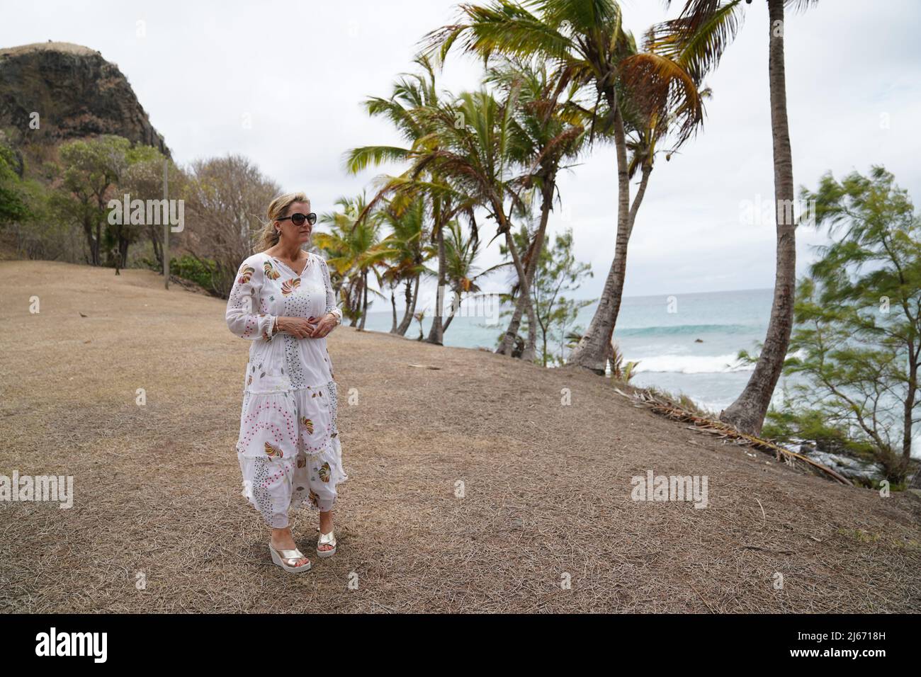 La comtesse de Wessex, marche lors d'une visite au site national de ...