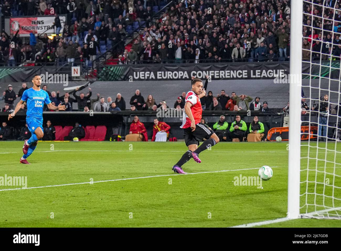 Rotterdam, pays-Bas. 28th avril 2022. Rotterdam - Cyriel Dessers of ...