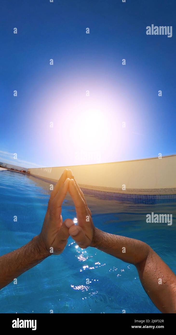 Piscine mixte noire Banque de photographies et d’images à haute ...