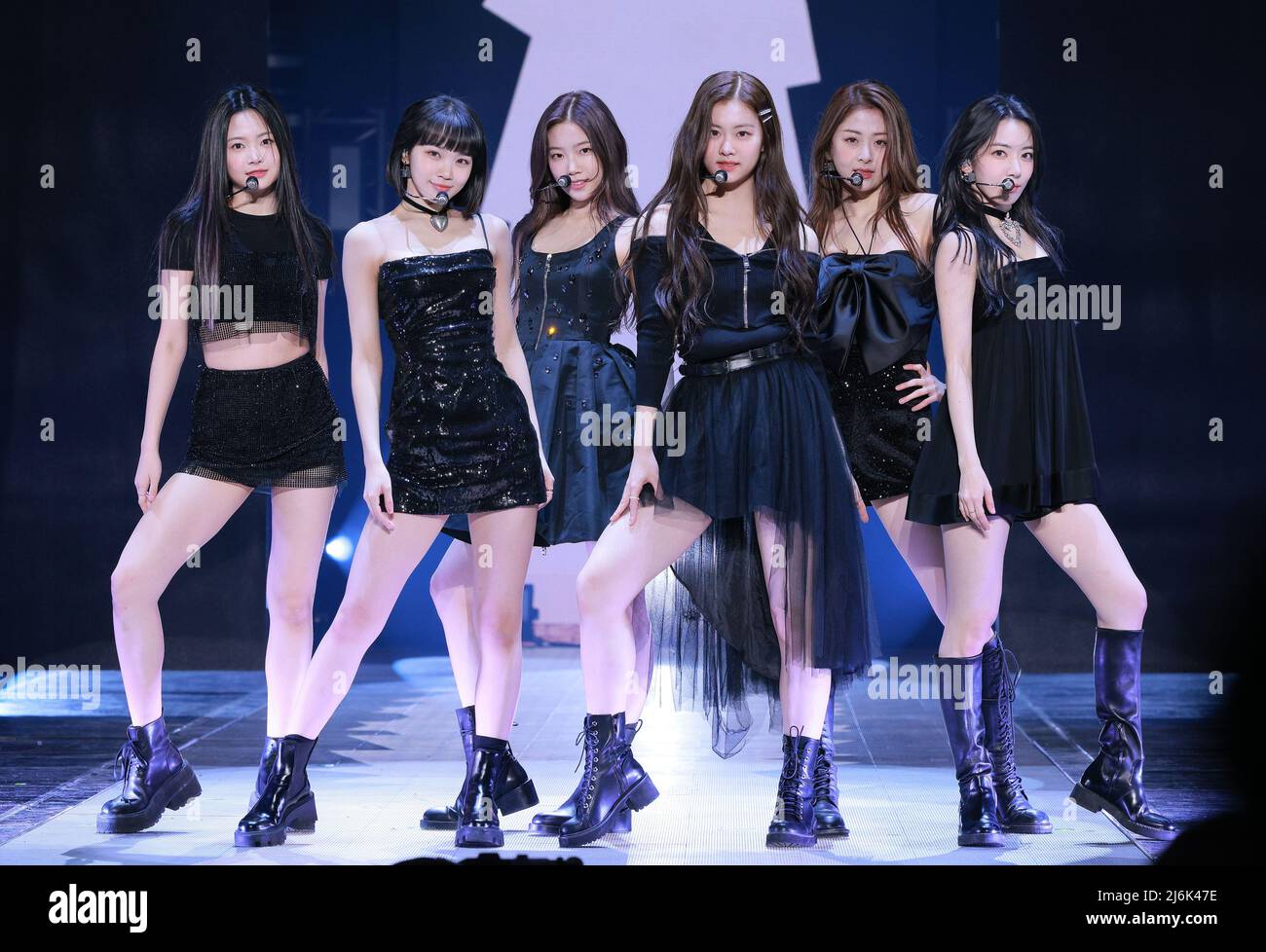2 mai 2022 - Séoul, Corée du Sud : le Sserafim, nouveau groupe de jeunes filles K-Pop sud-coréen ...