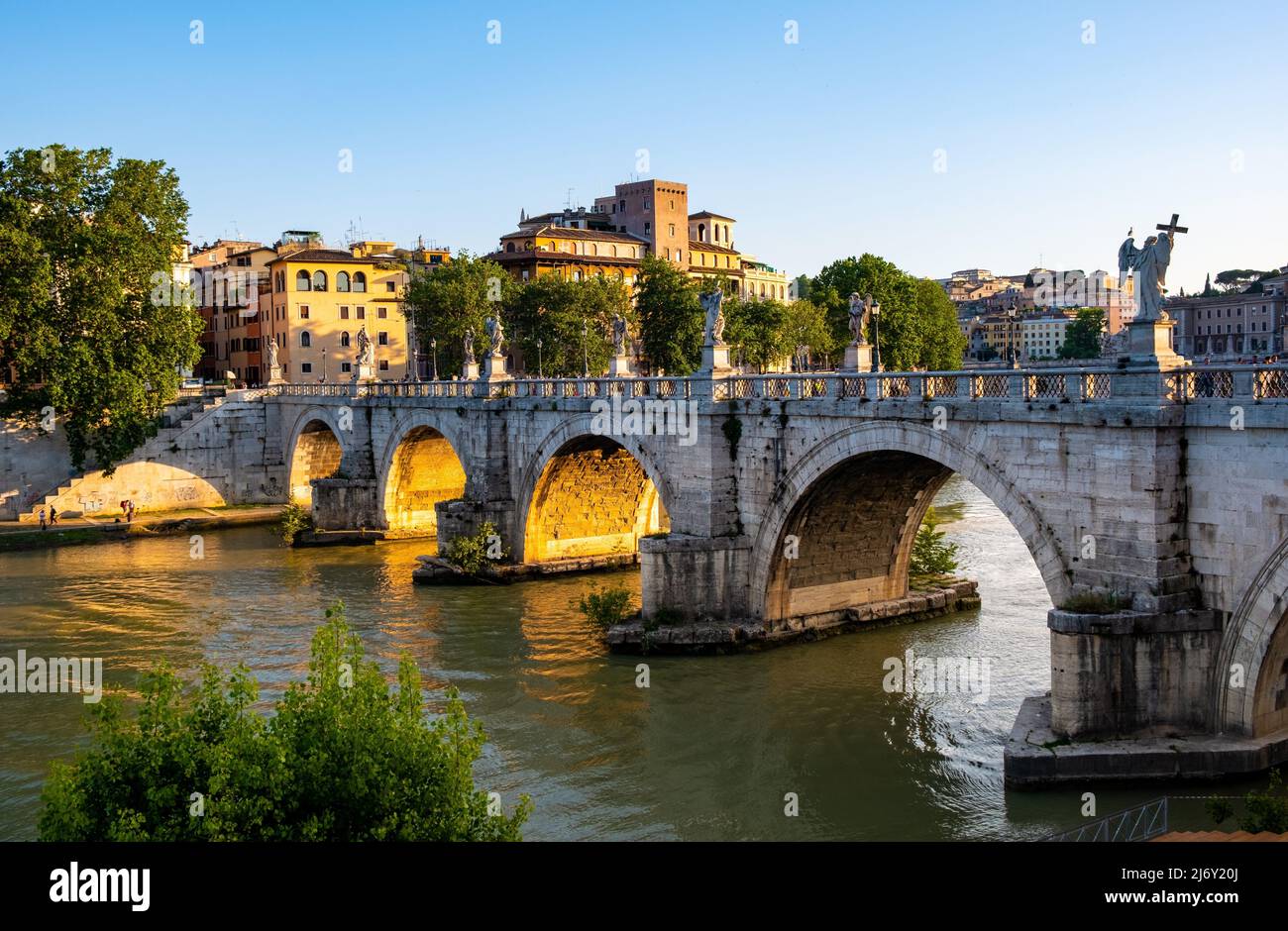 Rome, Italie - 27 mai 2018 : Ponte Sant'Angelo, pont Saint Angel, connu ...