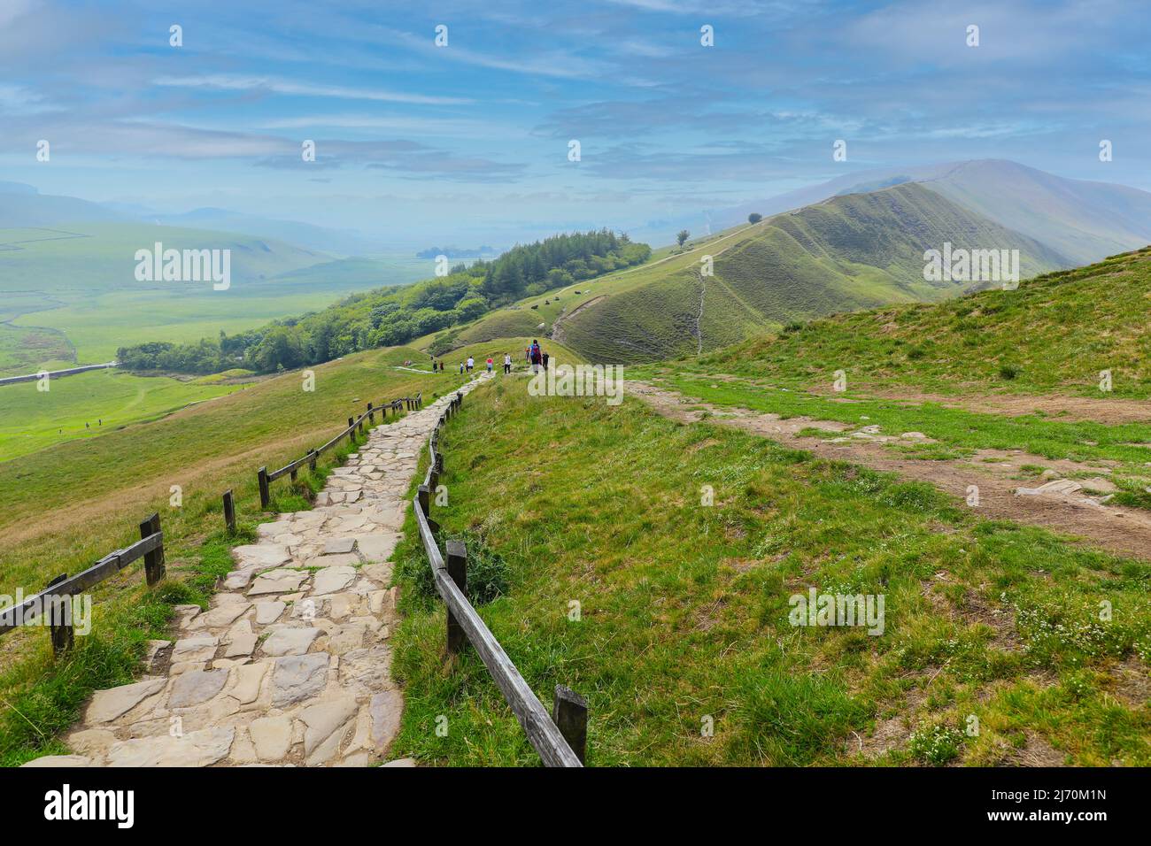 Chemin pavé Banque de photographies et d’images à haute résolution - Alamy