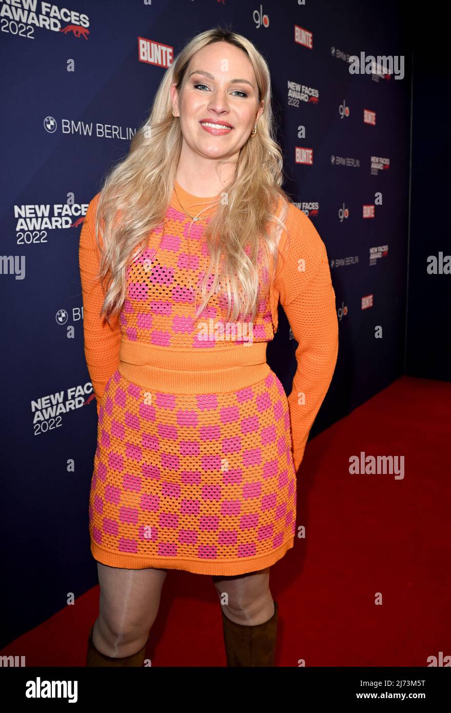 05 mai 2022, Berlin: Evelyn Weigert vient au Bunte New faces Award ...