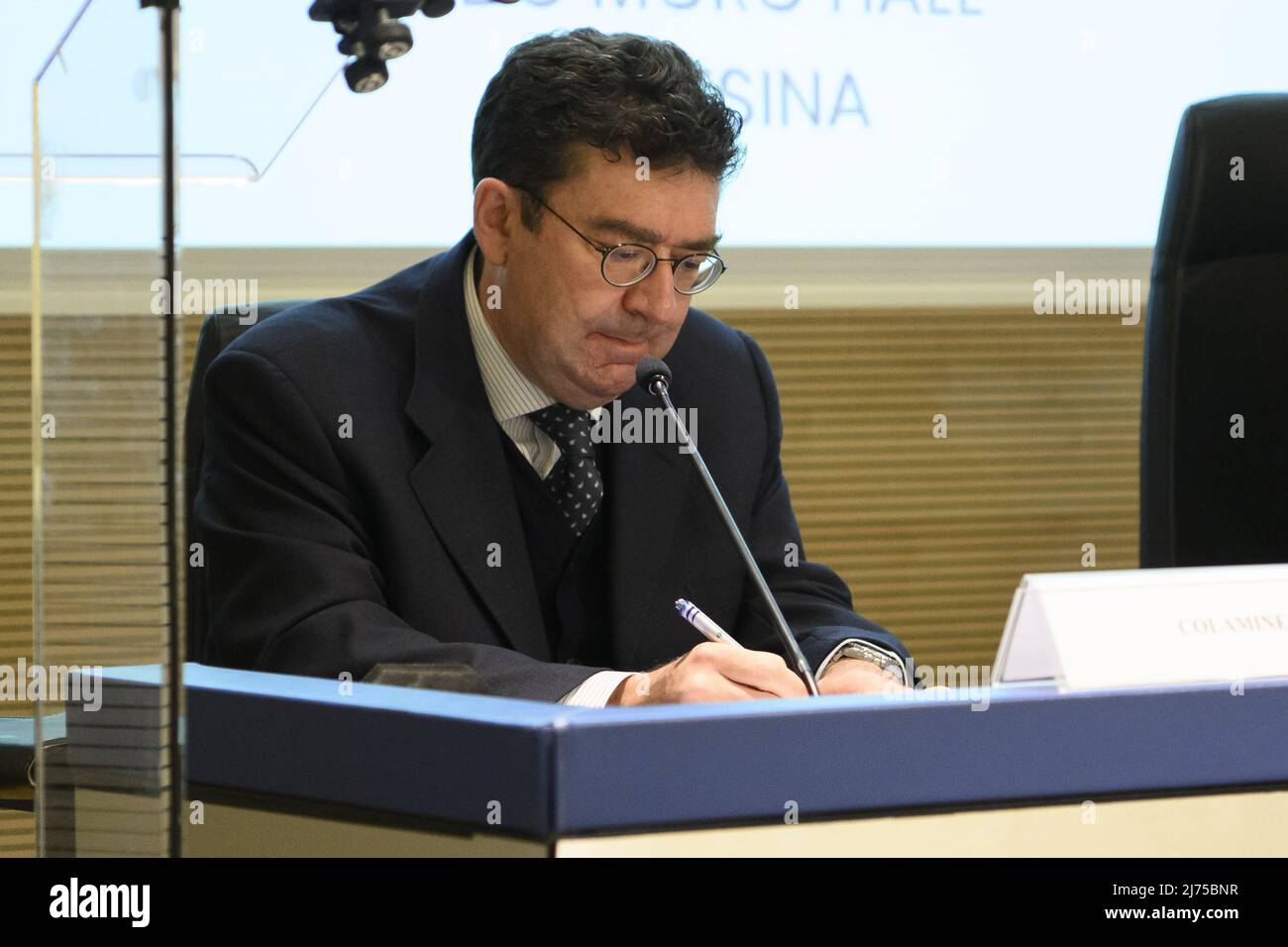 Roberto Colamine (Directeur général adjoint/Directeur central pour les ...