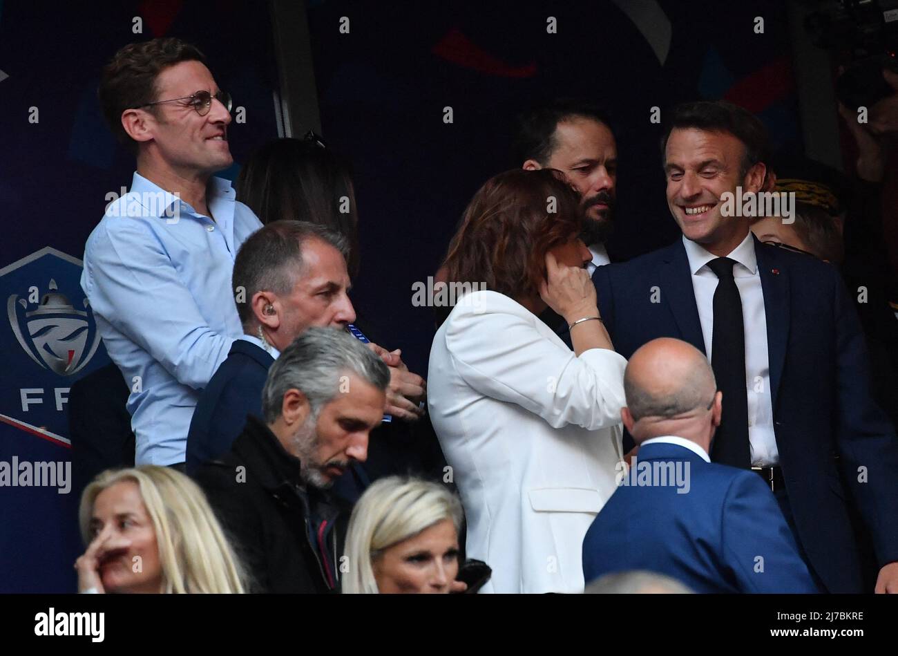 Président français Emmanuel Macron avec son frère Laurent Macron lors ...